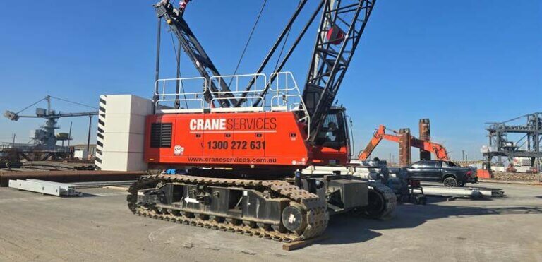 Crawler Cranes 2.5t-280t | Crane Services