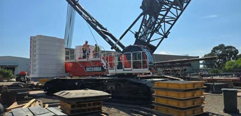 Crawler Cranes 2.5t-280t | Crane Services