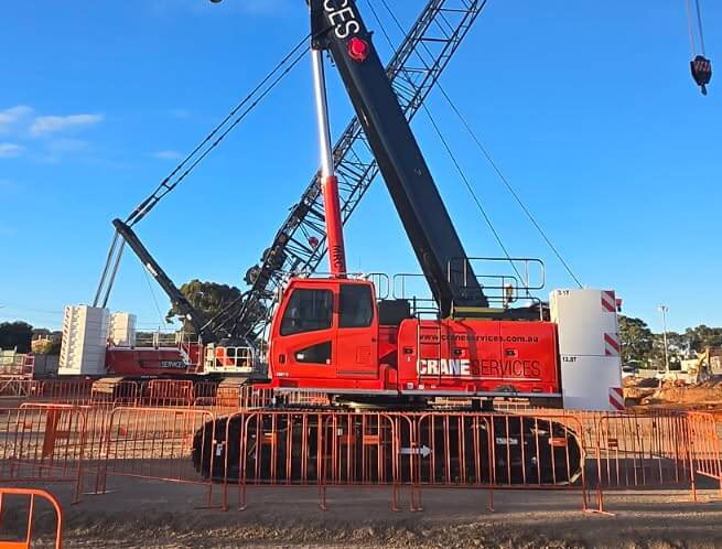 Crawler Cranes 2.5t-280t | Crane Services